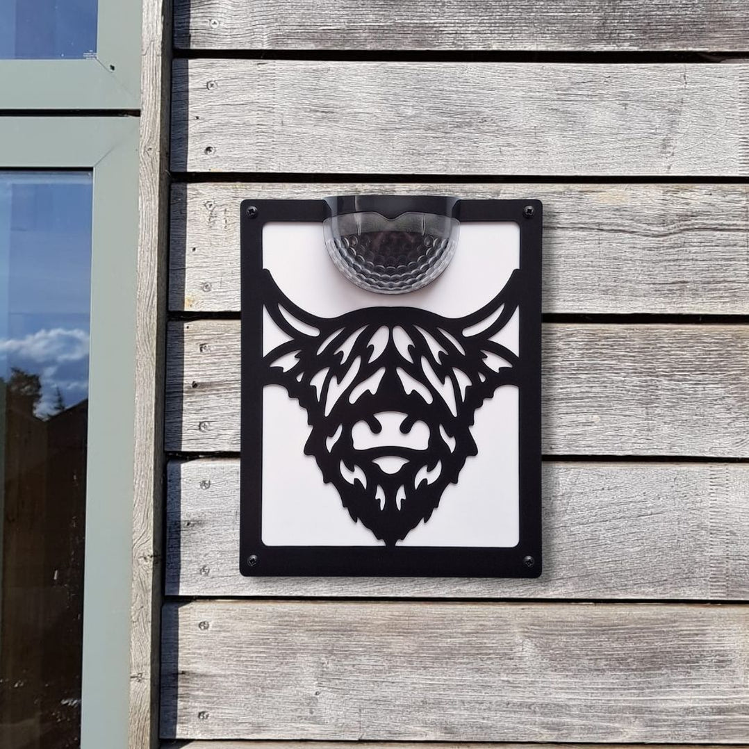 Highland Cow Solar-Powered LED Light Wall Shed Plaque — Flory's Online