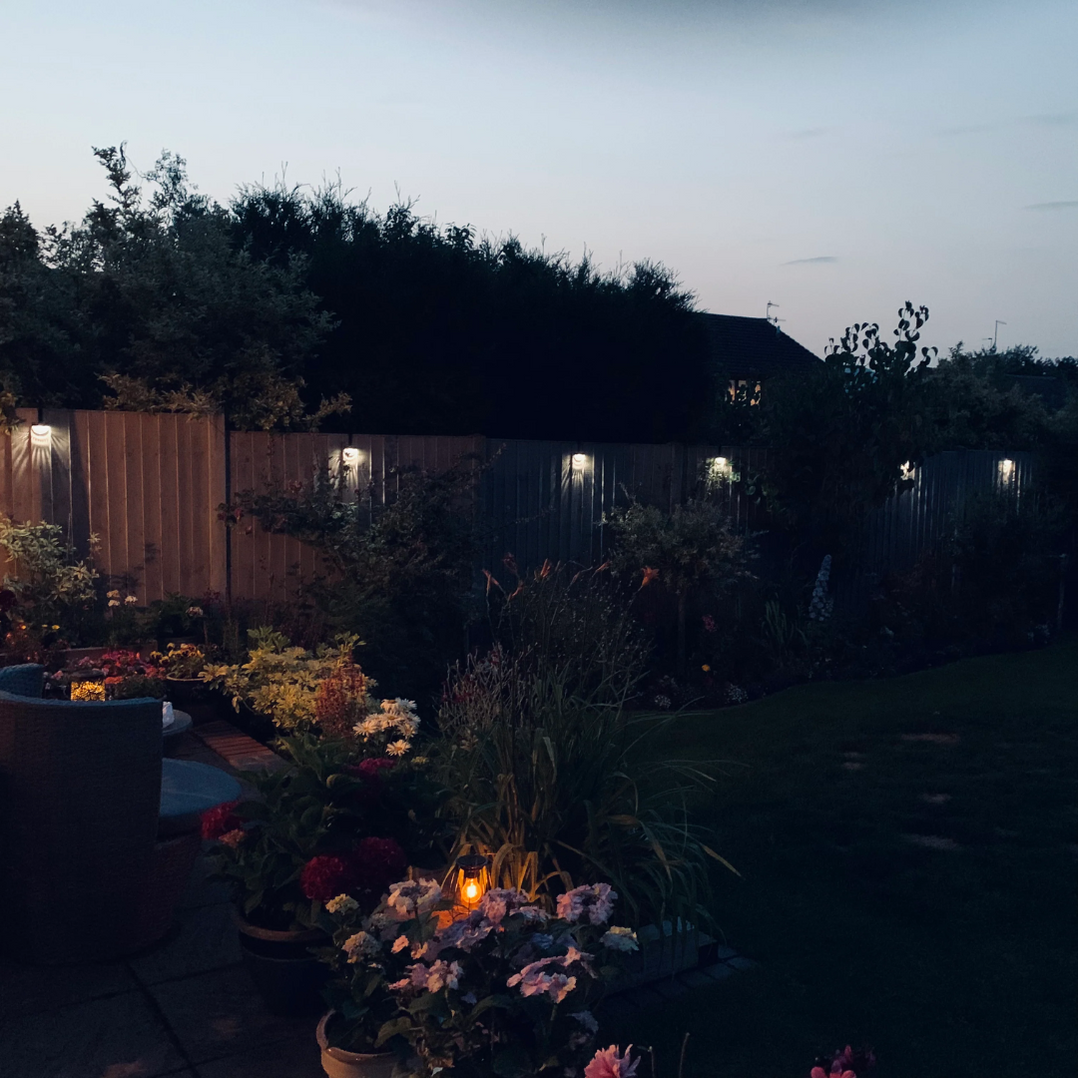 Hook Over Fence Solar Lights (No screws required!!) — Flory's Online