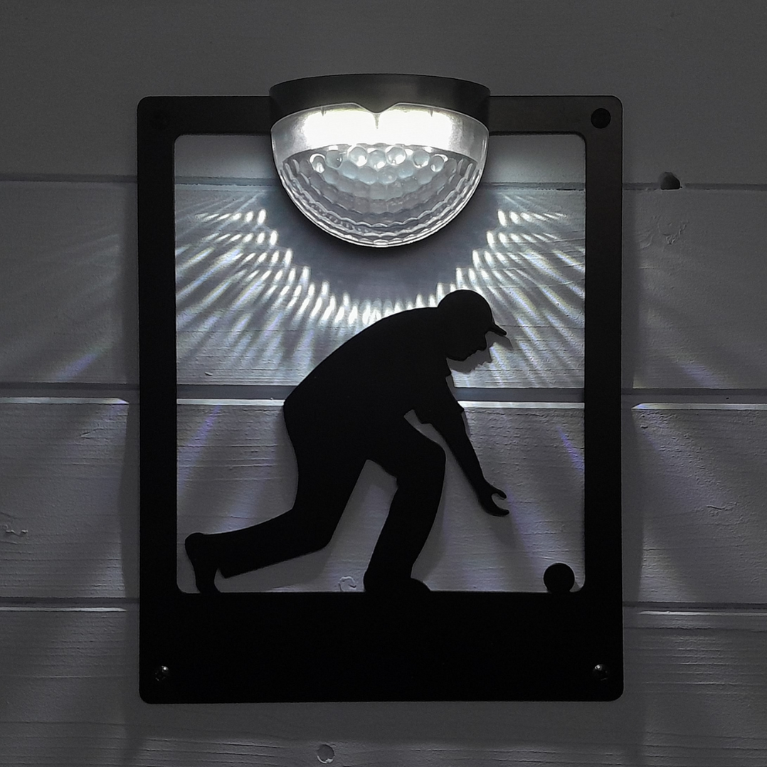 Man Lawn Bowler Wall Plaque with Solar Powered Light — Flory's Online