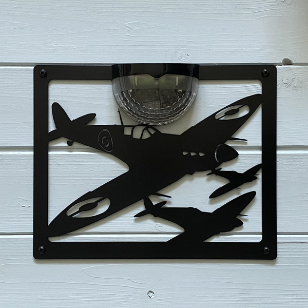 Spitfire Solar-Powered LED Light Wall Shed Plaque – Flory's Online