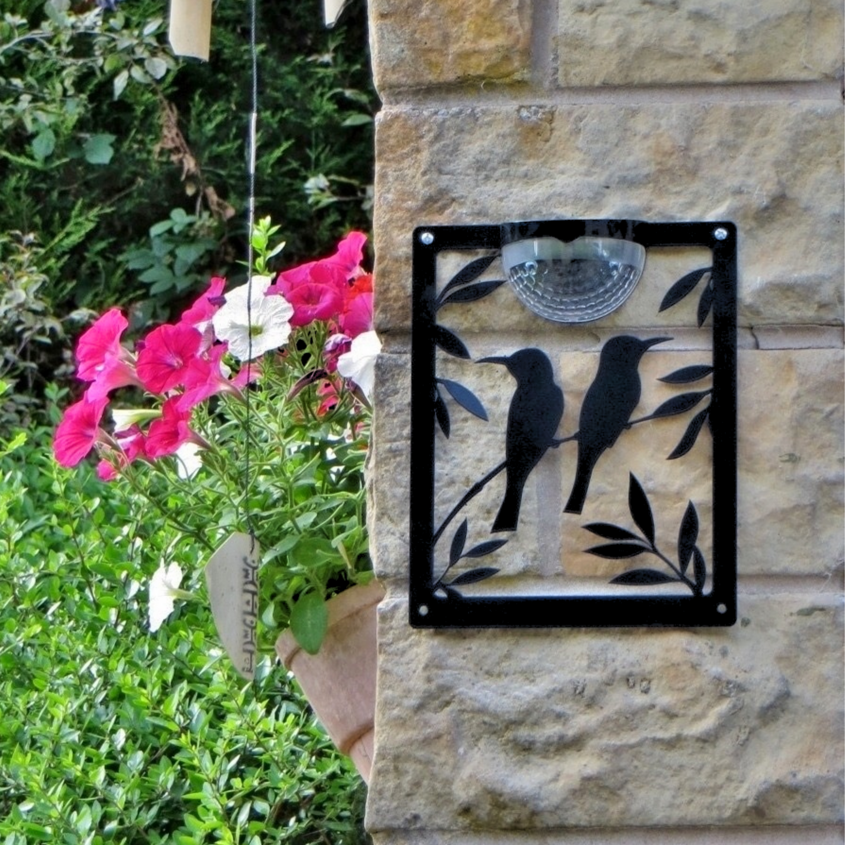 Two Birds Solar Light Wall Plaque — Flory's Online